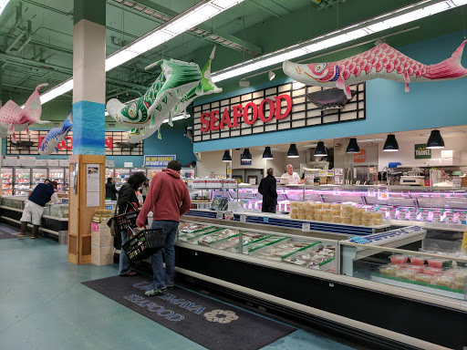 Asian Grocery Store «Uwajimaya», reviews and photos, 600 5th Ave S ...