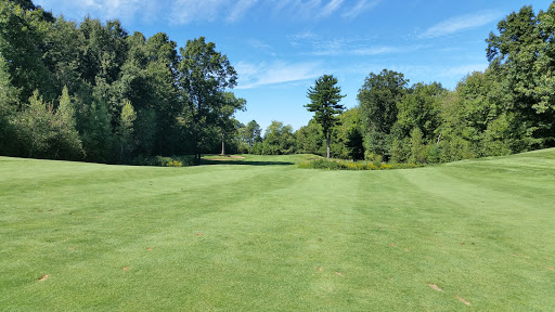 Country Club «Four Oaks Country Club», reviews and photos, 80 Meadow ...