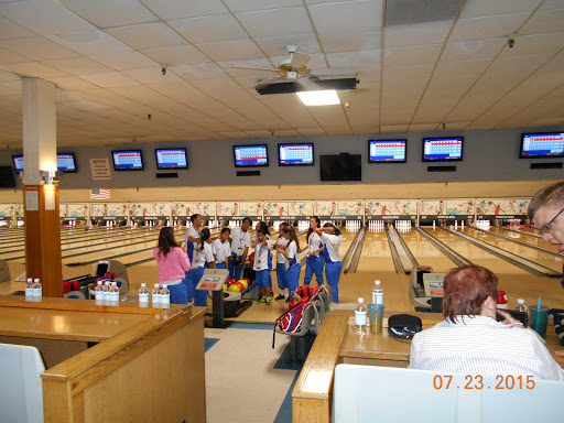 Bowling Alley «Winnetka Bowl», reviews and photos, 20122 Vanowen St ...