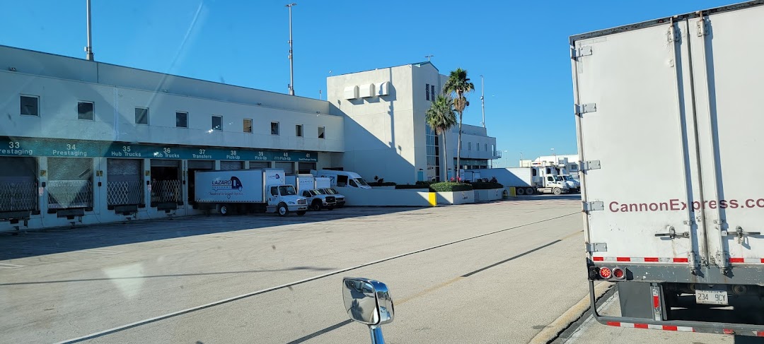 American Airlines Cargo in the city Miami