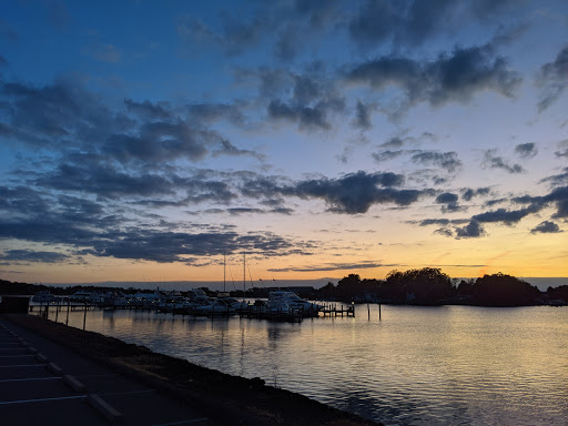 Golf Course «Sparrows Point Country Club», reviews and photos, 919 Wise ...