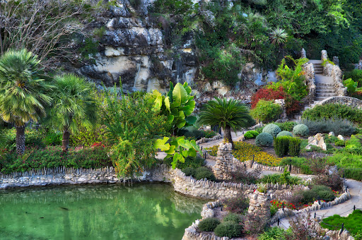 Sunken Garden Theater