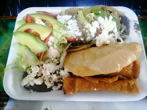 Restaurante Restaurant "La Vecina y Familia" en Cadereyta Jiménez