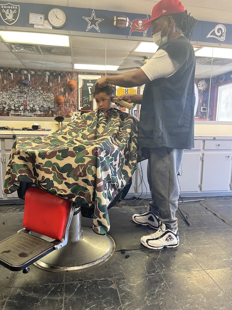 Alexender's Barber Shop - Clover, SC 29710 - Services and Reviews