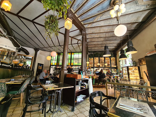 Restaurante Dora Tapas Bar Restaurant en Barcelona