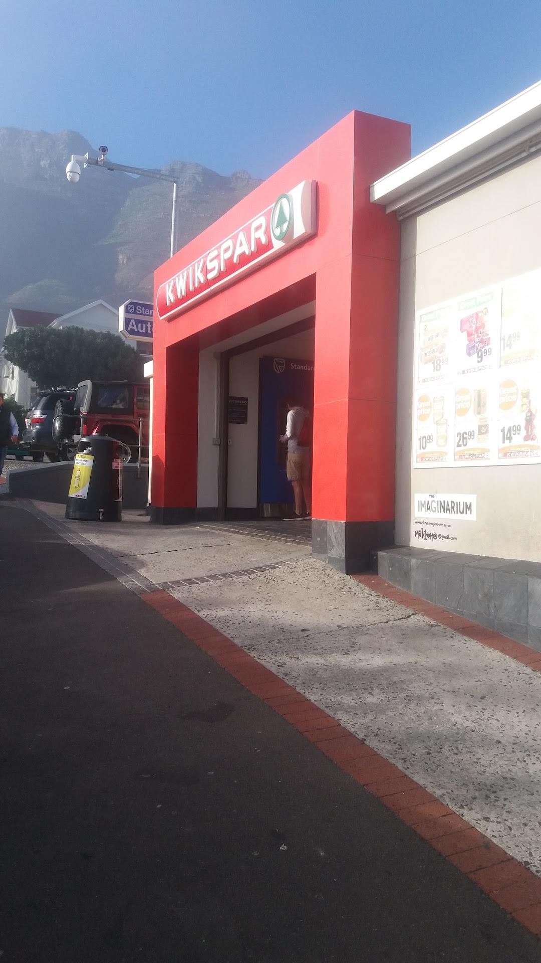 KWIKSPAR Vredehoek in the city Cape Town