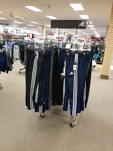 Outlet Mall «Hechinger Mall», reviews and photos, 1518 Benning Rd NE ...