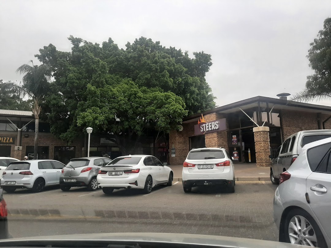 Library Gardens in the city Polokwane