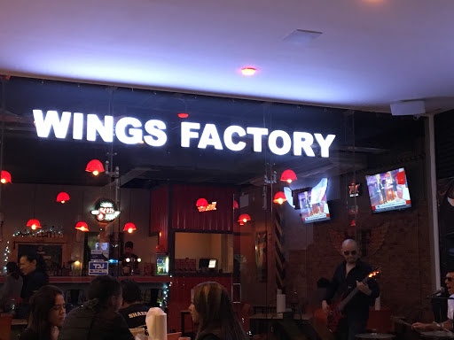 Restaurante Wings Factory, México en Solidaridad