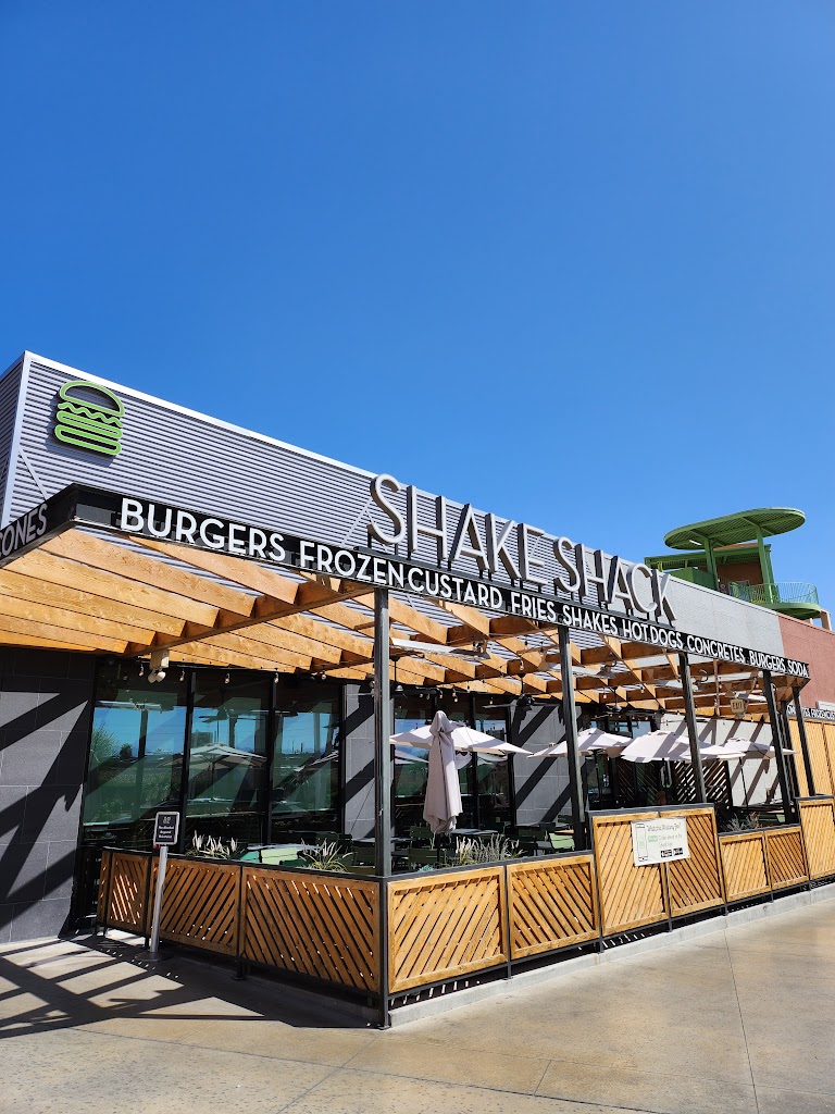 Shake Shack Las Vegas Premium Outlets - Las Vegas, NV 89106 - Menu ...