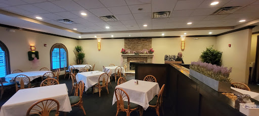 Manero's Restaurant - AZexplained