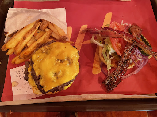 Hi-Pointe Drive-In Kirkwood - 951 S Kirkwood Rd, Kirkwood, Missouri ...