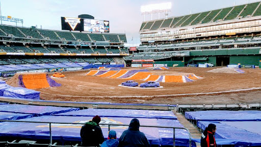 Stadium «O.co Coliseum», reviews and photos, 7000 Coliseum Way, Oakland ...