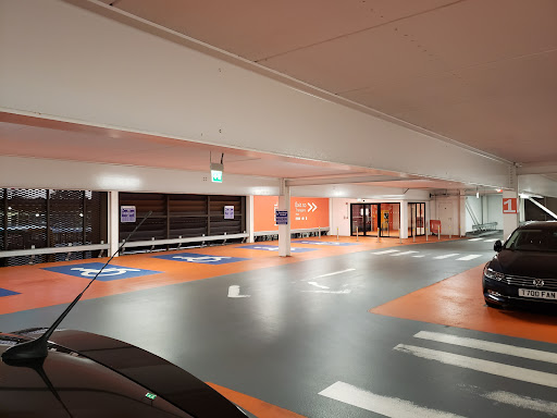 Lincoln Central Car Park in Lincoln, - Zaubee