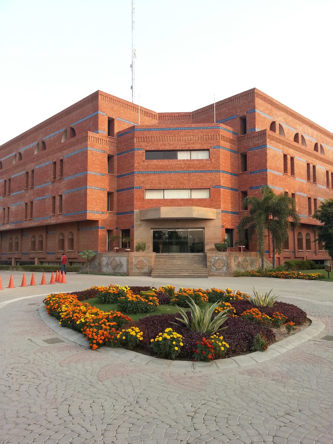 Descon Headquarters in the city Lahore