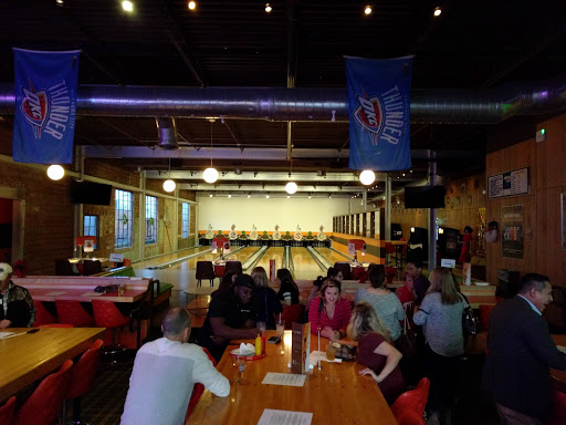 Lounge «Dust Bowl Lanes and Lounge», reviews and photos, 211 S Elgin ...
