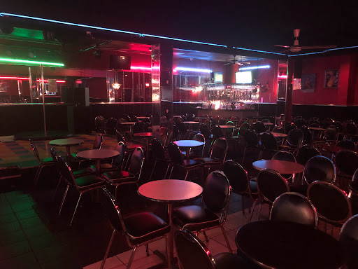 Night Club «Club Illusion», reviews and photos, 526 E Broadway, East St ...