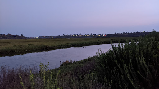 Nature Preserve «Peter and Mary Muth Interpretive Center», reviews and ...