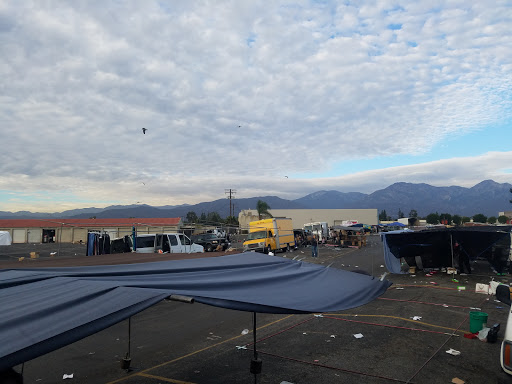 Drive-in Movie Theater «Mission Tiki Drive-in Theatre and Swap Meet ...