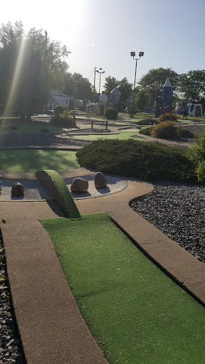 Golf Course «Spring Lake Park Goony Golf Mini Golf», reviews and photos ...