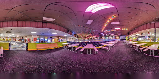 Roller Skating Rink «Great Skate», reviews and photos, 10054 N 43rd Ave ...