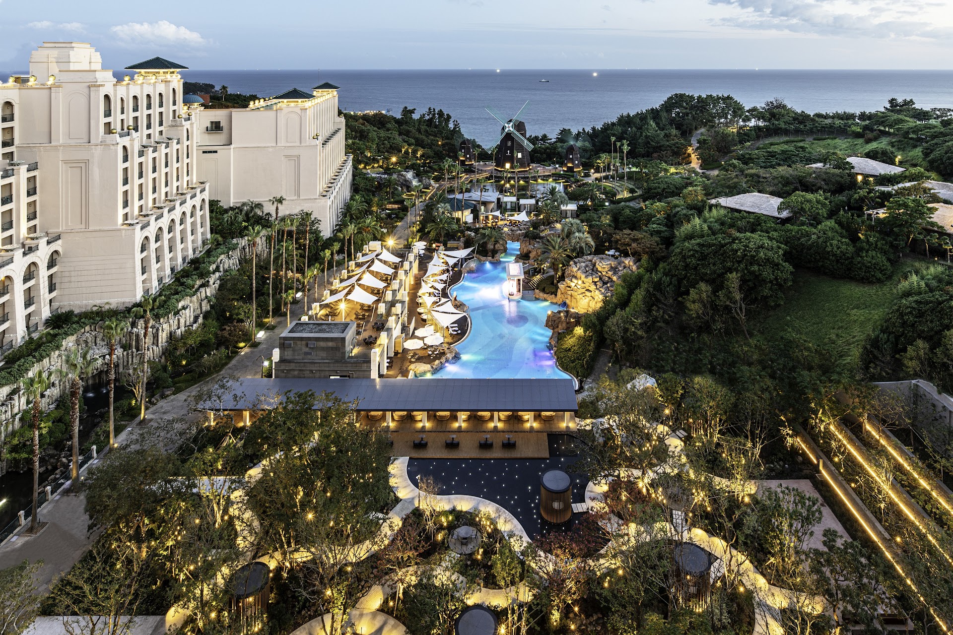 LOTTE HOTEL JEJU - reviews,open hours,photo spots,things to do ...