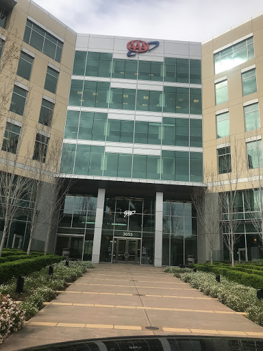 Corporate Campus «CSAA Insurance Group Headquarters», reviews and photos