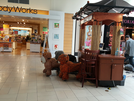 Edgewater Mall - AZexplained