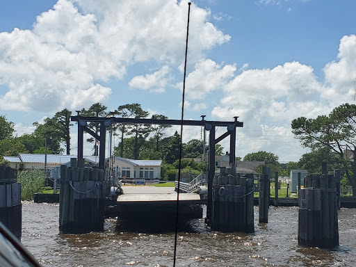 Knotts Island - Currituck Ferry Terminal - Ferry Dock Rd, Knotts Island ...