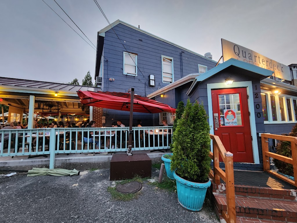 Quarterdeck - Arlington, VA 22209 - Menu, Reviews, Hours & Contact