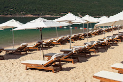Portonovi Beach Club 🏖️ Občina Herceg Novi, Črna gora - podrobne ...