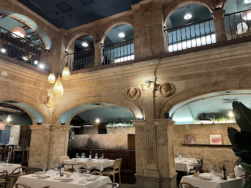 Restaurante Cum Laude Gourmet - Cvm Lavde - Restaurante en Salamanca