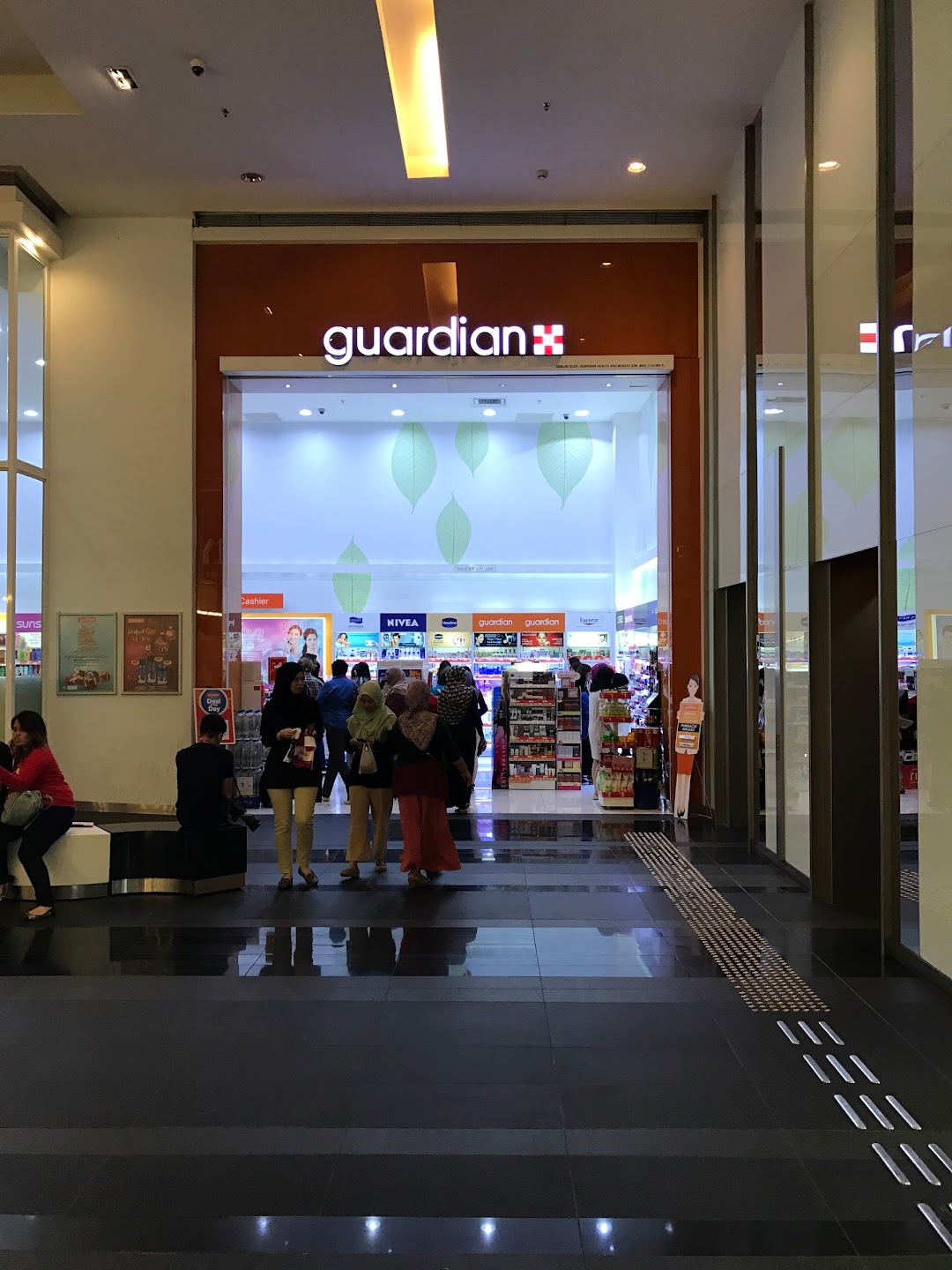 Guardian KL Sentral di bandar Kuala Lumpur