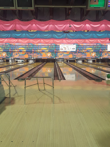 Bowling Alley «Summit Lanes», reviews and photos, 3 Park Dr, Pocono ...