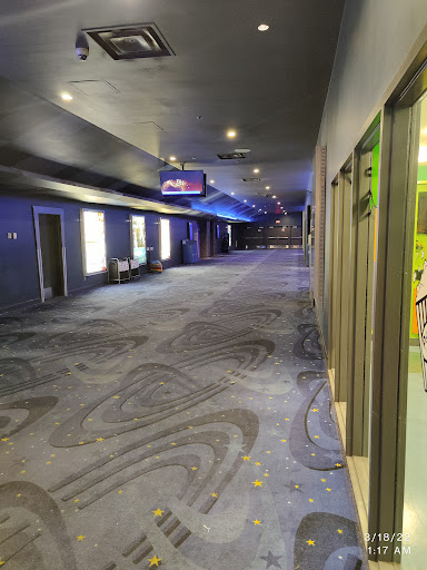 Cineplex Cinemas Metropolis in Metrotown, Burnaby, British Columbia ...