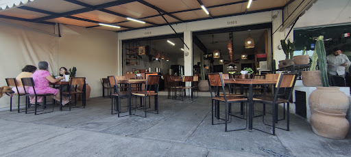 El Rancho Del Abuelo en Zapopan - Número de Teléfono, Reservas ...