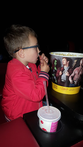 Movie Theater «AMC DINE-IN Bridgewater 7», reviews and photos, 400 ...