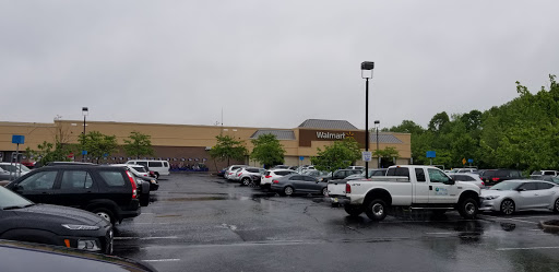 Shopping Mall «Watchung Square Mall», reviews and photos, 1515 US-22 ...