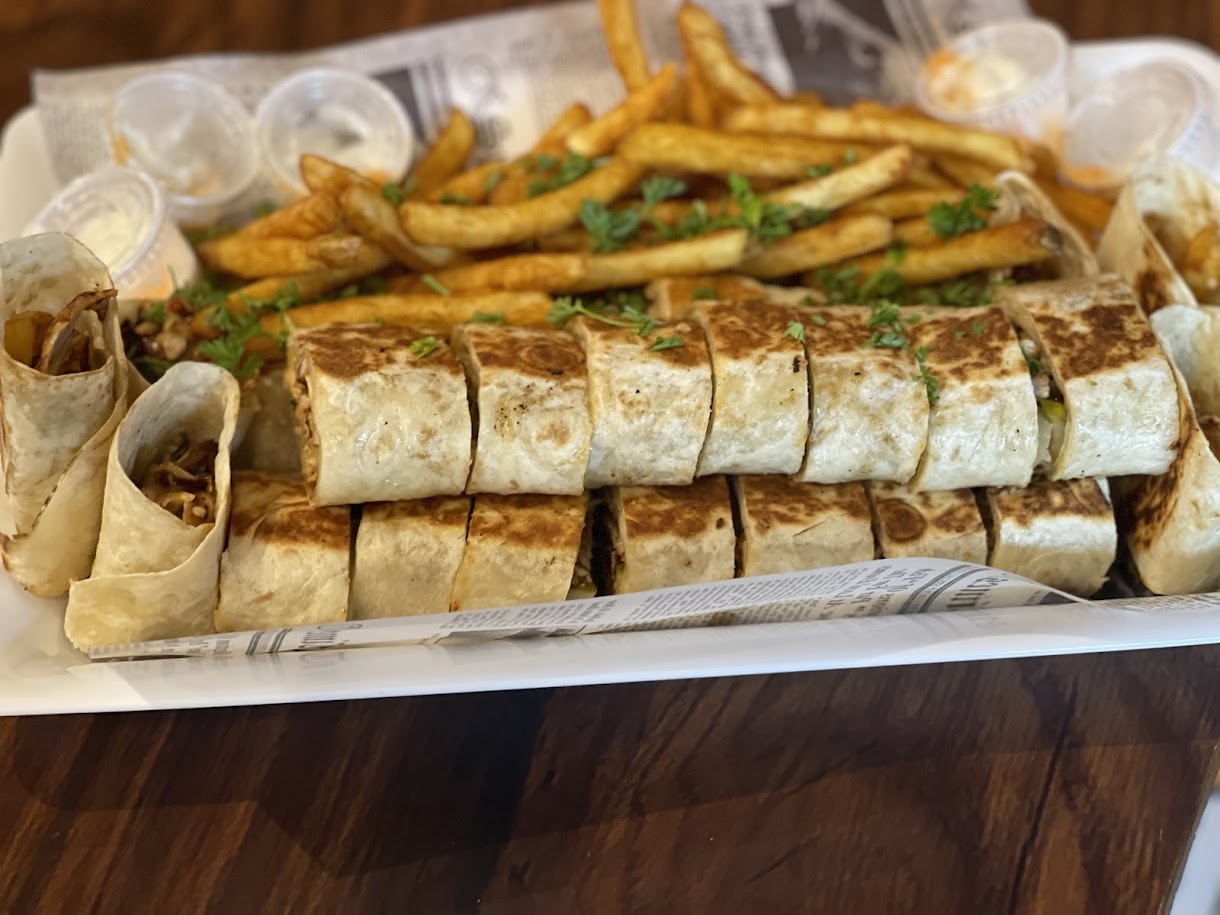 Best Shawarma in NYC: Our Expert Picks for 2025