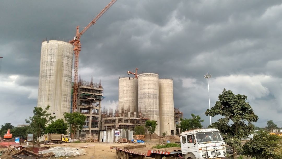 Ultratech Cement (Unit : Dhar Cement Works) in the city Tonki