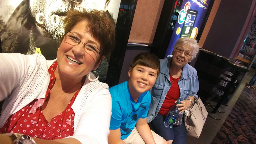 Movie Theater «Regal Cinemas Turlock 14», reviews and photos, 2323 W ...