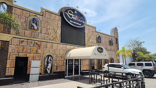 Restaurante Sahara Men's CLUB en Puerto Vallarta