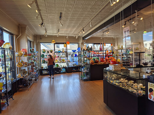 Lincoln City Glass Center - AZexplained