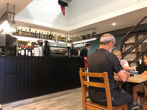 Cervecería Bar Museo del Vino - El Paraíso de la Cerveza