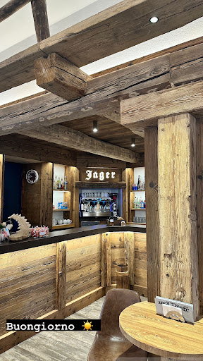 Ristorante Jager Bar in Macugnaga con cucina Altre cucine