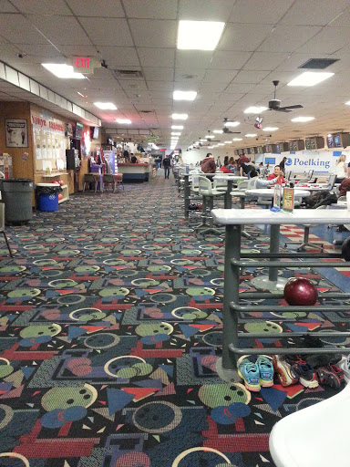 Bowling Alley «Poelking Woodman Lanes», reviews and photos, 3200 ...