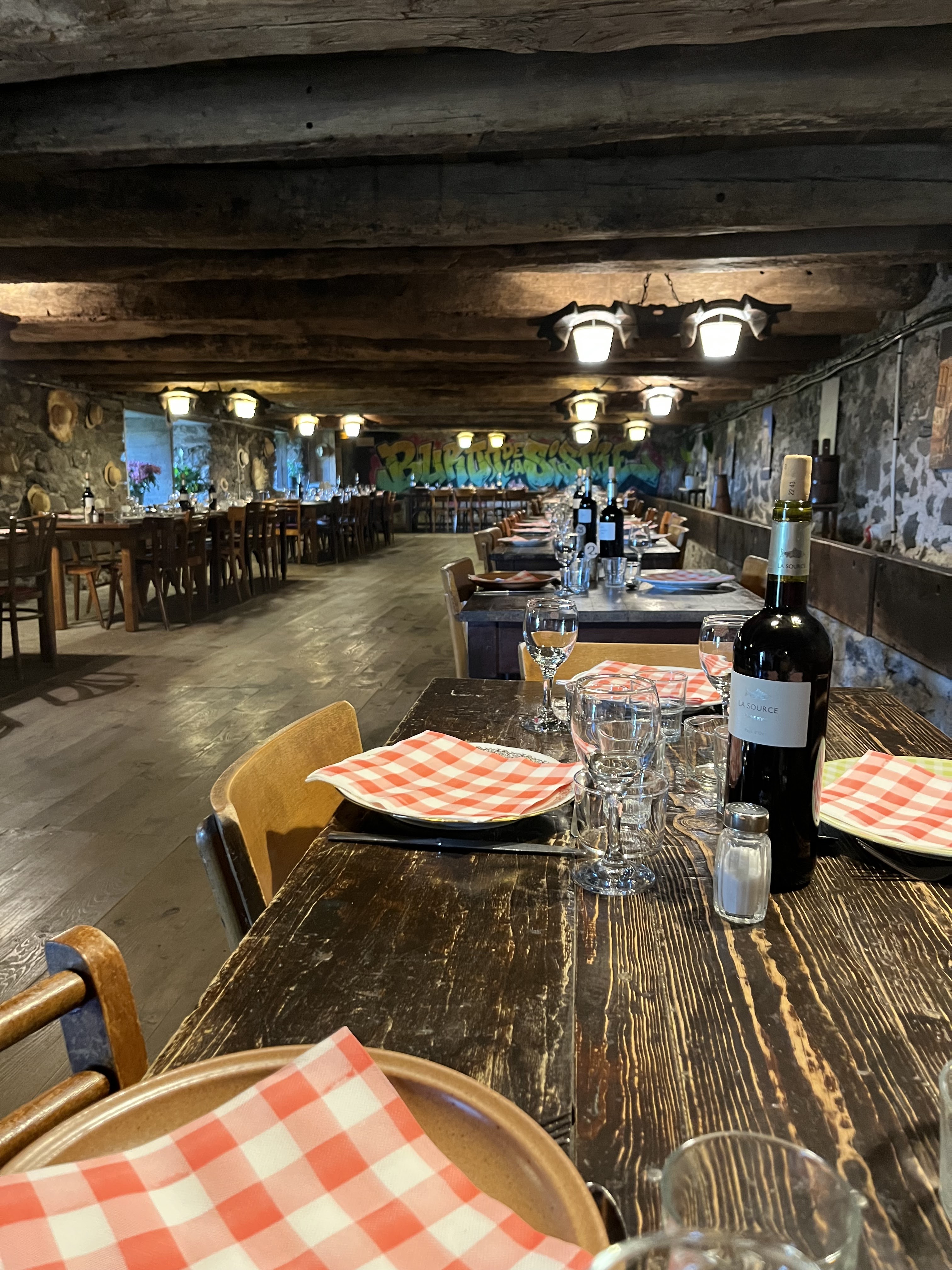 Buron des Bouals, Restaurant à Saint-Chély-d'Aubrac