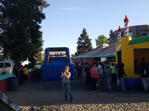 Drive-in Movie Theater «West Wind Drive-In», reviews and photos, 9616 ...