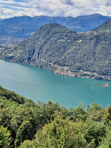 Ristorante Hotel Funicolare Tesoro Panoramic Restaurant in Lanzo d'intelvi