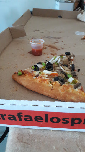 Restaurante Rafaelos Pizza Juarez en Hermosillo